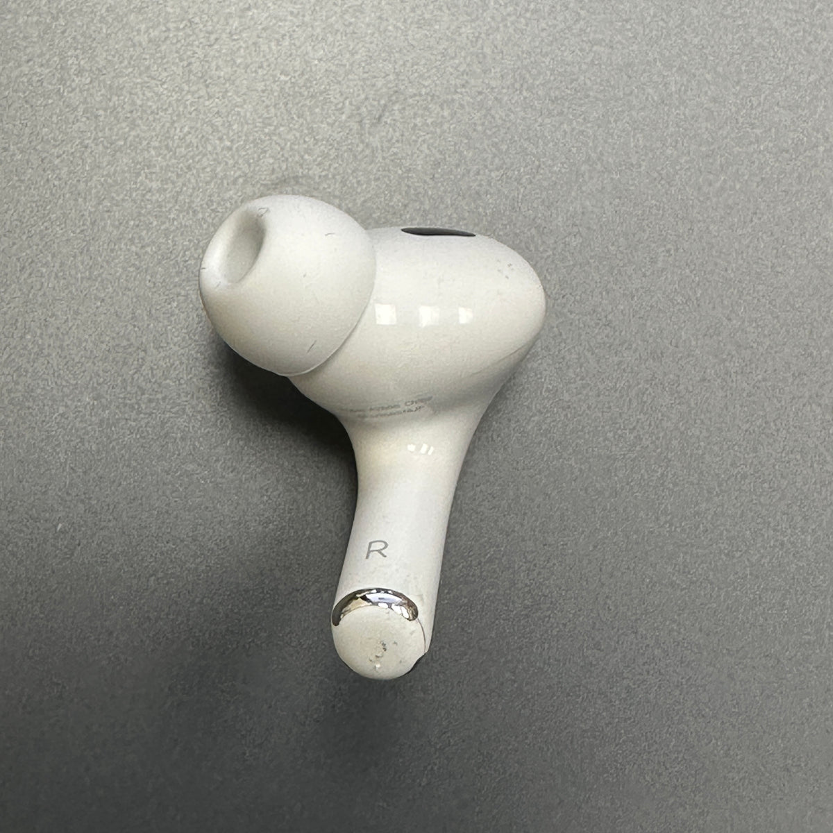 Right Replacement AirPod - AirPods Pro (2nd Generation) - Fair Conditi ...